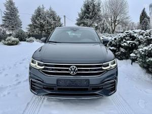 Pelēks Volkswagen Tiguan 2023 Kauņa, ar dzinēja tilpumu 1.97 L un nobraukumu 48 tūkst. km par 28500 €, foto 6 vietnē AUTOMOTO.COM.LV