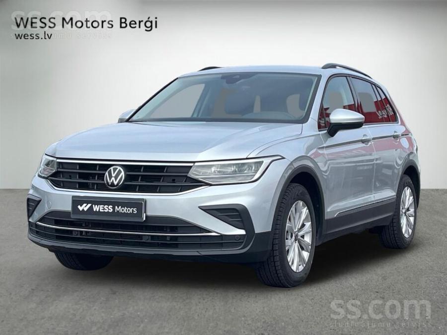 Серый Фольксваген Тигуан 2023 в Рига, объемом двигателя 1.50 л и пробегом 73 тыс. км за 26490 €, фото 1 на AUTOMOTO.COM.LV