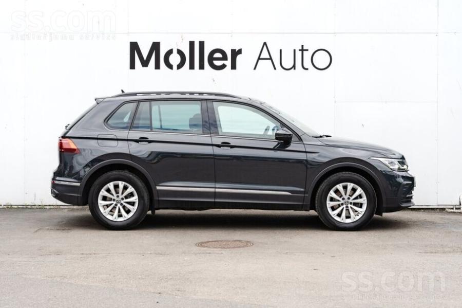 Pelēks Volkswagen Tiguan 2023 Rīga, ar dzinēja tilpumu 2.00 L un nobraukumu 36 tūkst. km par 26900 €, foto 6 vietnē AUTOMOTO.COM.LV