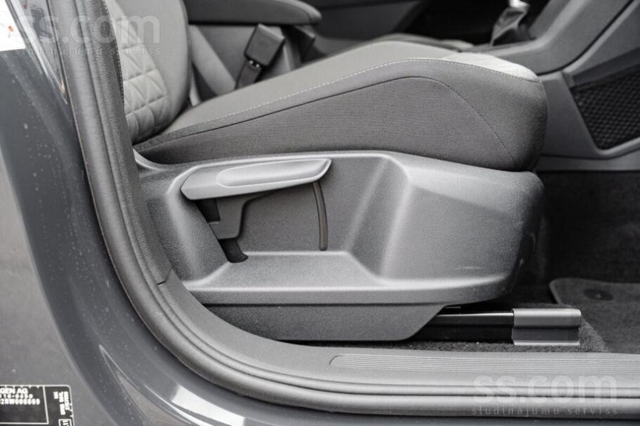 Pelēks Volkswagen Tiguan 2023 Rīga, ar dzinēja tilpumu 2.00 L un nobraukumu 36 tūkst. km par 26900 €, foto 7 vietnē AUTOMOTO.COM.LV