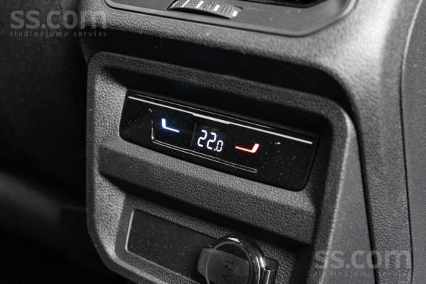 Pelēks Volkswagen Tiguan 2023 Rīga, ar dzinēja tilpumu 2.00 L un nobraukumu 36 tūkst. km par 26900 €, foto 8 vietnē AUTOMOTO.COM.LV