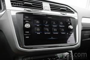 Pelēks Volkswagen Tiguan 2023 Rīga, ar dzinēja tilpumu 2.00 L un nobraukumu 36 tūkst. km par 26900 €, foto 18 vietnē AUTOMOTO.COM.LV