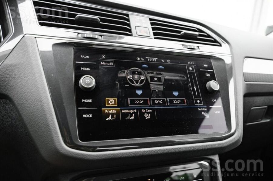 Pelēks Volkswagen Tiguan 2023 Rīga, ar dzinēja tilpumu 2.00 L un nobraukumu 36 tūkst. km par 26900 €, foto 22 vietnē AUTOMOTO.COM.LV