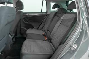 Grey Volkswagen Tiguan 2023 in Vilnius, with an engine capacity of 1.50 L and mileage of 93 thousand km for 22500 €, photo 22 on AUTOMOTO.COM.LV