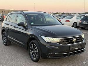 Pelēks Volkswagen Tiguan 2023 Viļņa, ar dzinēja tilpumu 1.40 L un nobraukumu 184 tūkst. km par 19799 €, foto  vietnē AUTOMOTO.COM.LV