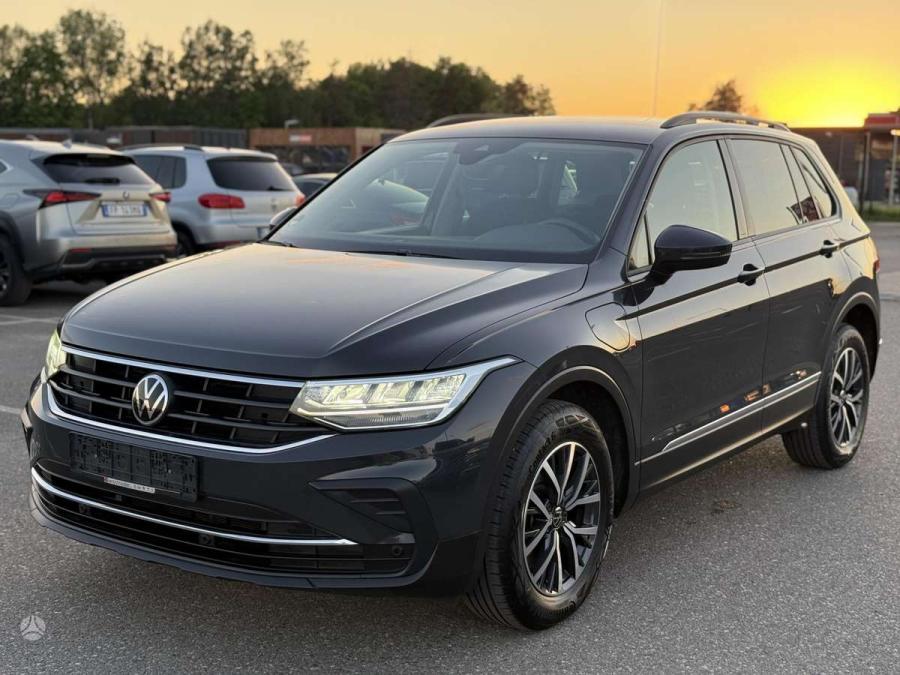 Pelēks Volkswagen Tiguan 2023 Viļņa, ar dzinēja tilpumu 1.40 L un nobraukumu 184 tūkst. km par 19799 €, foto 6 vietnē AUTOMOTO.COM.LV