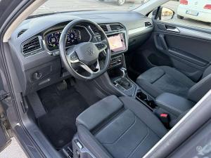 Pelēks Volkswagen Tiguan 2023 Viļņa, ar dzinēja tilpumu 1.40 L un nobraukumu 184 tūkst. km par 19799 €, foto 17 vietnē AUTOMOTO.COM.LV