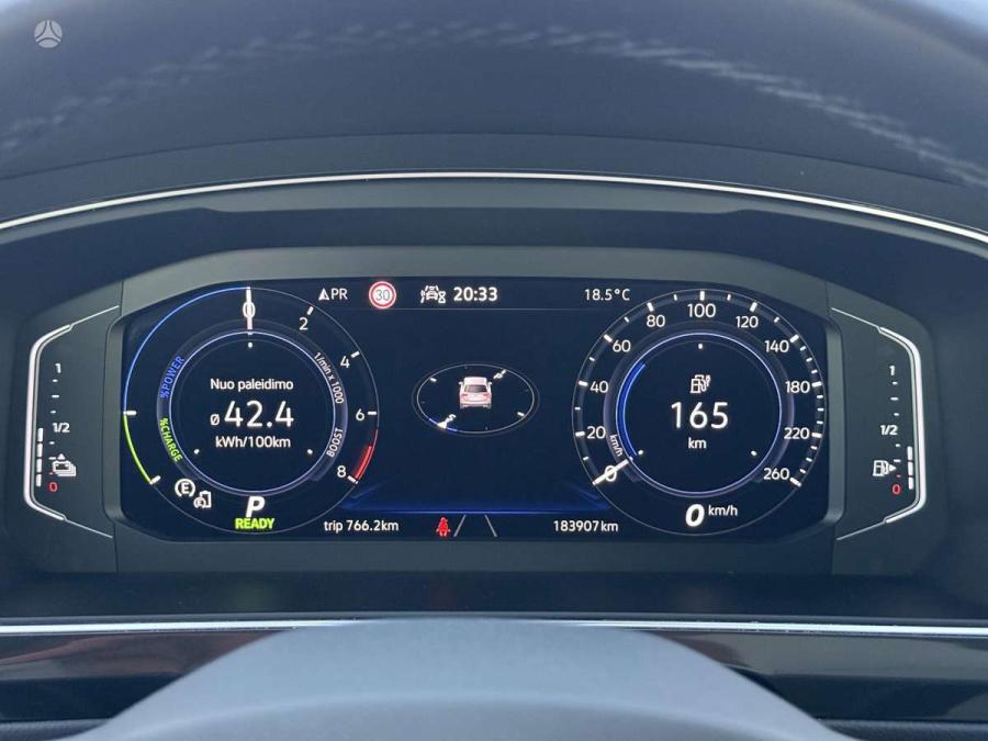 Pelēks Volkswagen Tiguan 2023 Viļņa, ar dzinēja tilpumu 1.40 L un nobraukumu 184 tūkst. km par 19799 €, foto 35 vietnē AUTOMOTO.COM.LV