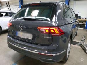 Pelēks Volkswagen Tiguan 2023 Viļņa, ar dzinēja tilpumu 1.40 L un nobraukumu 184 tūkst. km par 19799 €, foto 40 vietnē AUTOMOTO.COM.LV