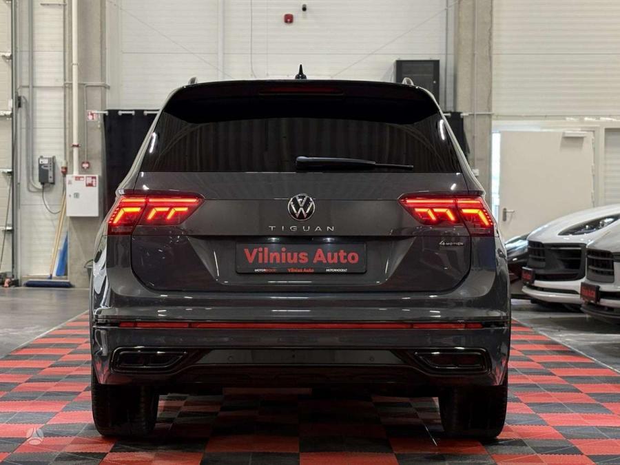 Pelēks Volkswagen Tiguan 2023 Viļņa, ar dzinēja tilpumu 1.97 L un nobraukumu 90 tūkst. km par 27700 €, foto 6 vietnē AUTOMOTO.COM.LV