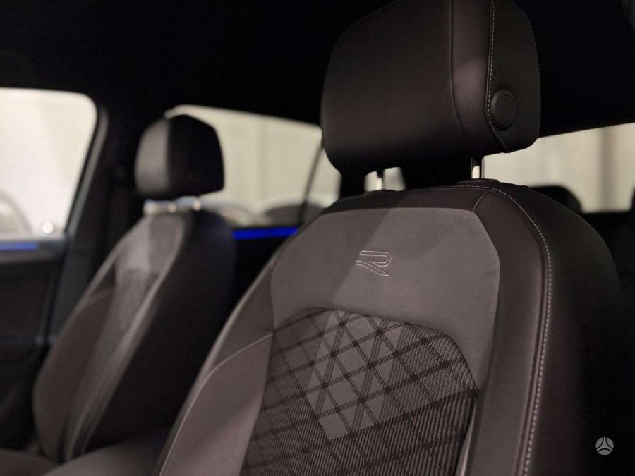Pelēks Volkswagen Tiguan 2023 Viļņa, ar dzinēja tilpumu 1.97 L un nobraukumu 90 tūkst. km par 27700 €, foto 15 vietnē AUTOMOTO.COM.LV