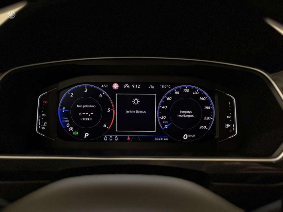 Pelēks Volkswagen Tiguan 2023 Viļņa, ar dzinēja tilpumu 1.97 L un nobraukumu 90 tūkst. km par 27700 €, foto 21 vietnē AUTOMOTO.COM.LV