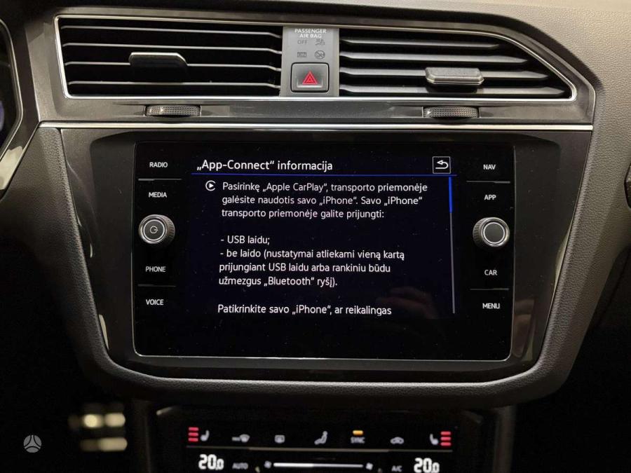 Pelēks Volkswagen Tiguan 2023 Viļņa, ar dzinēja tilpumu 1.97 L un nobraukumu 90 tūkst. km par 27700 €, foto 25 vietnē AUTOMOTO.COM.LV