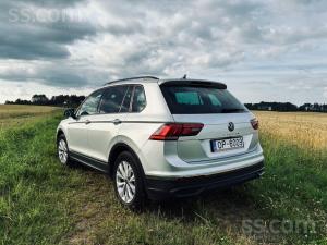 Pelēks Volkswagen Tiguan 2023 Valka, ar dzinēja tilpumu 1.50 L un nobraukumu 99 tūkst. km par 26450 €, foto 3 vietnē AUTOMOTO.COM.LV