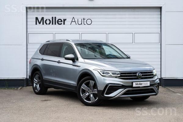 Grey Volkswagen Tiguan 2023 in Riga, with an engine capacity of 2.00 L and mileage of 108 thousand km for 28450 €, photo 2 on AUTOMOTO.COM.LV