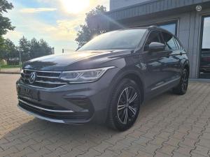 Grey Volkswagen Tiguan 2023 in Siauliai, with an engine capacity of 1.40 L and mileage of 172 thousand km for 21990 €, photo 3 on AUTOMOTO.COM.LV
