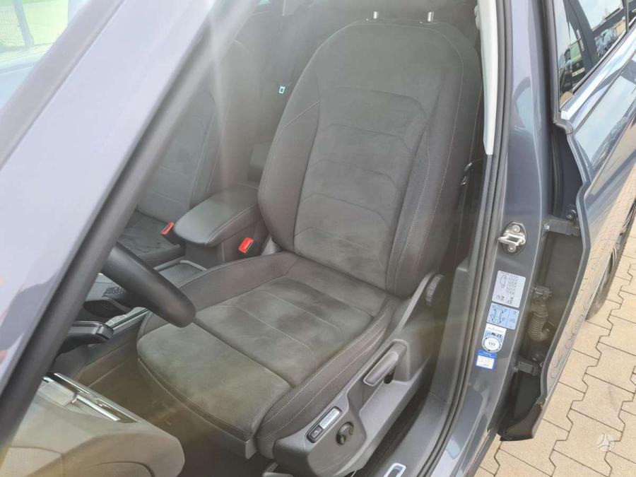 Grey Volkswagen Tiguan 2023 in Siauliai, with an engine capacity of 1.40 L and mileage of 172 thousand km for 21990 €, photo 17 on AUTOMOTO.COM.LV