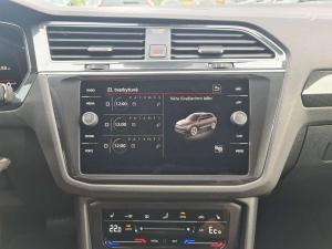 Grey Volkswagen Tiguan 2023 in Siauliai, with an engine capacity of 1.40 L and mileage of 172 thousand km for 21990 €, photo 31 on AUTOMOTO.COM.LV