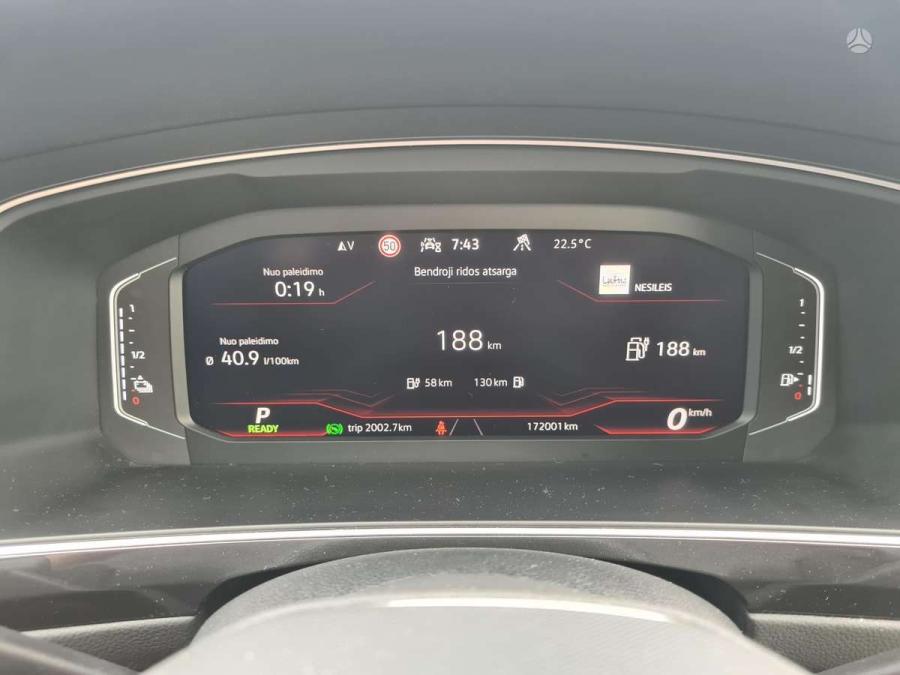 Grey Volkswagen Tiguan 2023 in Siauliai, with an engine capacity of 1.40 L and mileage of 172 thousand km for 21990 €, photo 32 on AUTOMOTO.COM.LV