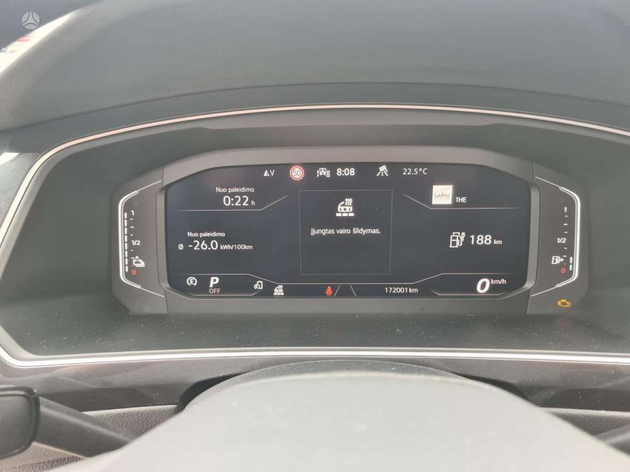 Grey Volkswagen Tiguan 2023 in Siauliai, with an engine capacity of 1.40 L and mileage of 172 thousand km for 21990 €, photo 34 on AUTOMOTO.COM.LV