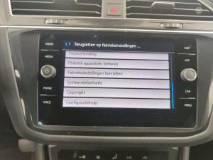 Grey Volkswagen Tiguan 2023 in Vilnius, with an engine capacity of 1.50 L and mileage of 199 thousand km for 20330 €, photo 13 on AUTOMOTO.COM.LV