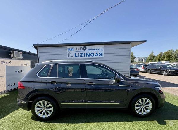 Volkswagen Tiguan 2023 Panevēža vietnē Pelēks Volkswagen Tiguan 2023 Panevēža, ar dzinēja tilpumu 1.97 L un nobraukumu 134 tūkst. km par 20500 €, foto 5 vietnē AUTOMOTO.COM.LV