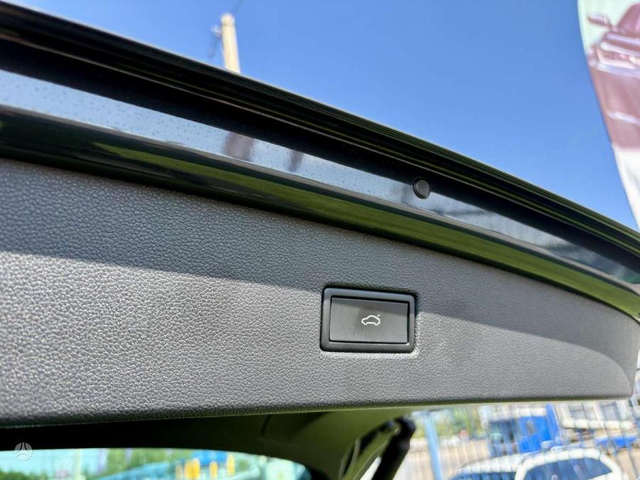 Grey Volkswagen Tiguan 2023 in Panevezys, with an engine capacity of 1.97 L and mileage of 134 thousand km for 20500 €, photo 24 on AUTOMOTO.COM.LV