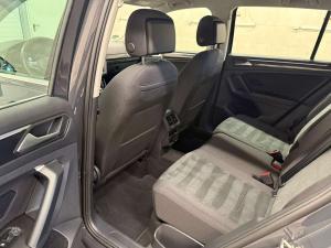 Grey Volkswagen Tiguan 2023 in Marijampole, with an engine capacity of 1.50 L and mileage of 90 thousand km for 26015 €, photo 10 on AUTOMOTO.COM.LV