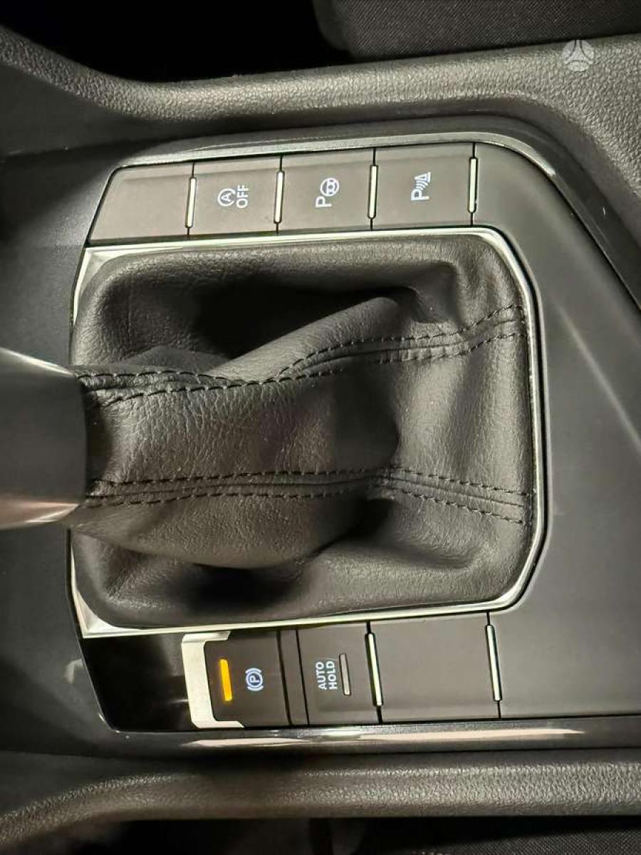 Grey Volkswagen Tiguan 2023 in Marijampole, with an engine capacity of 1.50 L and mileage of 90 thousand km for 26015 €, photo 19 on AUTOMOTO.COM.LV
