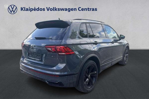 Pelēks Volkswagen Tiguan 2023 Klaipėda, ar dzinēja tilpumu 1.98 L un nobraukumu 98 tūkst. km par 28500 €, foto 7 vietnē AUTOMOTO.COM.LV