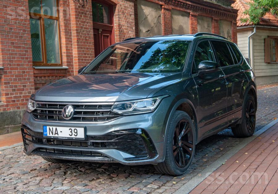 Серый Фольксваген Тигуан 2023 в Рига, объемом двигателя 2.00 л и пробегом 59 тыс. км за 32500 €, фото 3 на AUTOMOTO.COM.LV