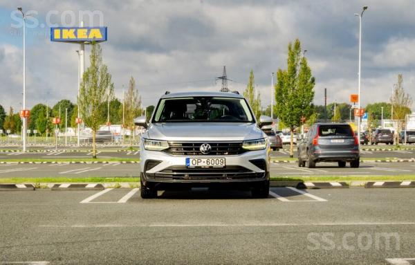 Серый Фольксваген Тигуан 2023 в Рига, объемом двигателя 1.50 л и пробегом 99 тыс. км за 26890 €, фото 4 на AUTOMOTO.COM.LV