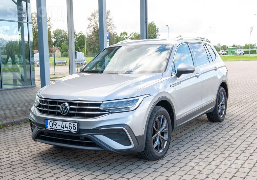Серый Фольксваген Тигуан 2023 в Цесис, объемом двигателя 2.00 л и пробегом 205 тыс. км за 24600 €, фото 3 на AUTOMOTO.COM.LV