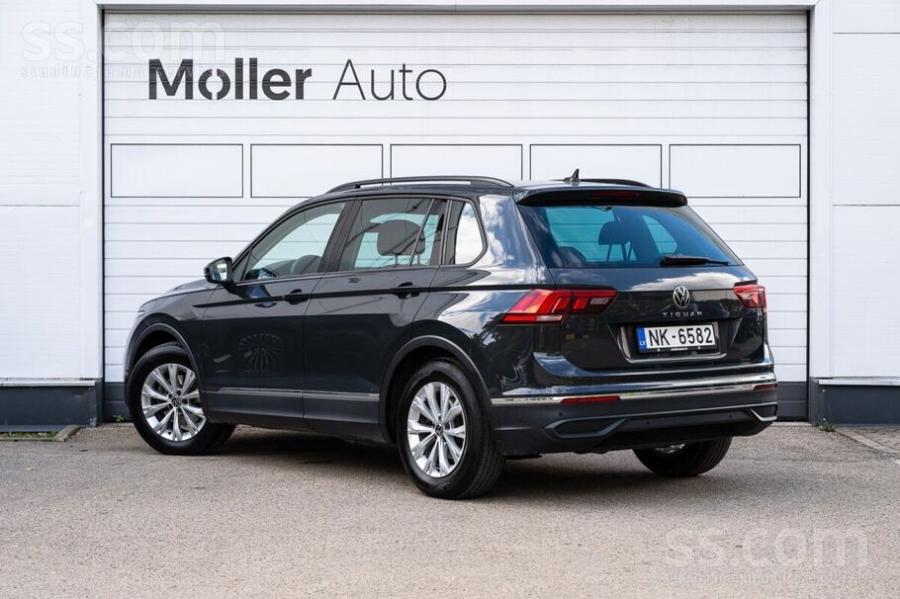 Pelēks Volkswagen Tiguan 2023 Rīga, ar dzinēja tilpumu 1.50 L un nobraukumu 176 tūkst. km par 18950 €, foto 5 vietnē AUTOMOTO.COM.LV