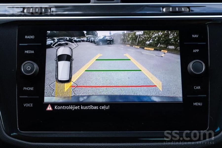 Pelēks Volkswagen Tiguan 2023 Rīga, ar dzinēja tilpumu 1.50 L un nobraukumu 176 tūkst. km par 18950 €, foto 11 vietnē AUTOMOTO.COM.LV