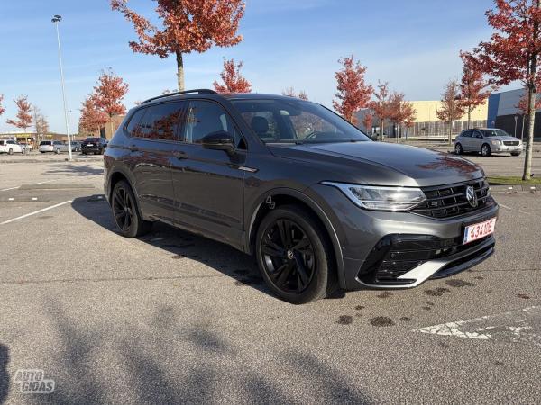 Pelēks Volkswagen Tiguan 2023 Klaipėda, ar dzinēja tilpumu 2.00 L un nobraukumu 65 tūkst. km par 26000 €, foto 4 vietnē AUTOMOTO.COM.LV