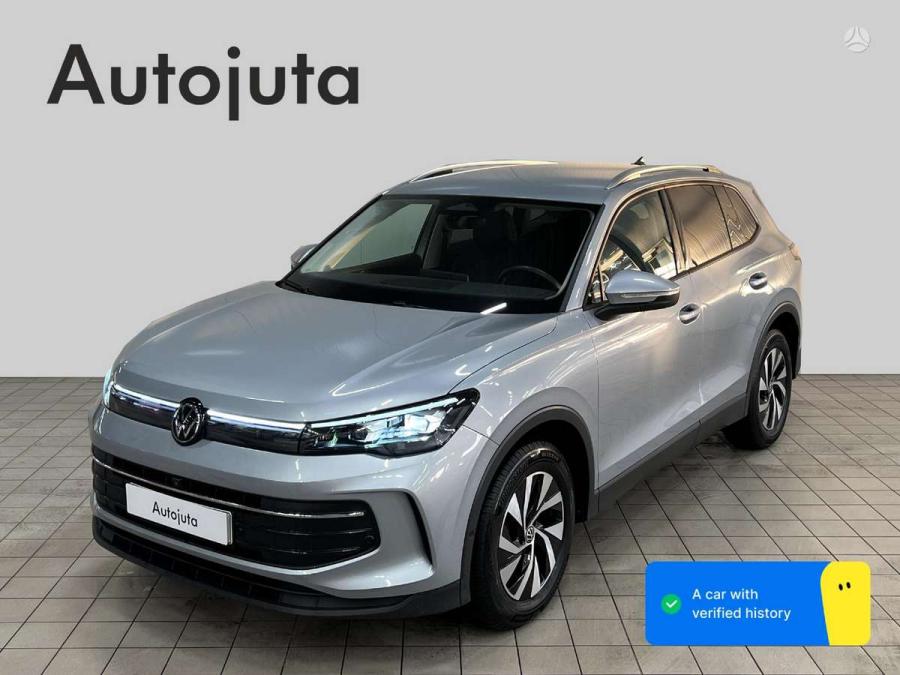 Pelēks Volkswagen Tiguan 2024 Kauņa, ar dzinēja tilpumu 1.50 L un nobraukumu 40 tūkst. km par 30800 €, foto 1 vietnē AUTOMOTO.COM.LV