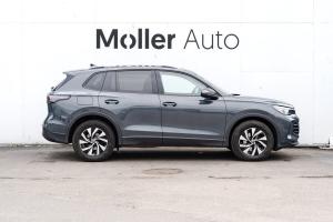 Pelēks Volkswagen Tiguan 2024 Rīga, ar dzinēja tilpumu 1.50 L un nobraukumu 66 tūkst. km par 30950 €, foto 6 vietnē AUTOMOTO.COM.LV