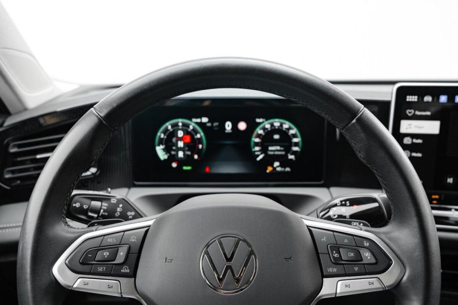 Pelēks Volkswagen Tiguan 2024 Rīga, ar dzinēja tilpumu 1.50 L un nobraukumu 66 tūkst. km par 30950 €, foto 10 vietnē AUTOMOTO.COM.LV