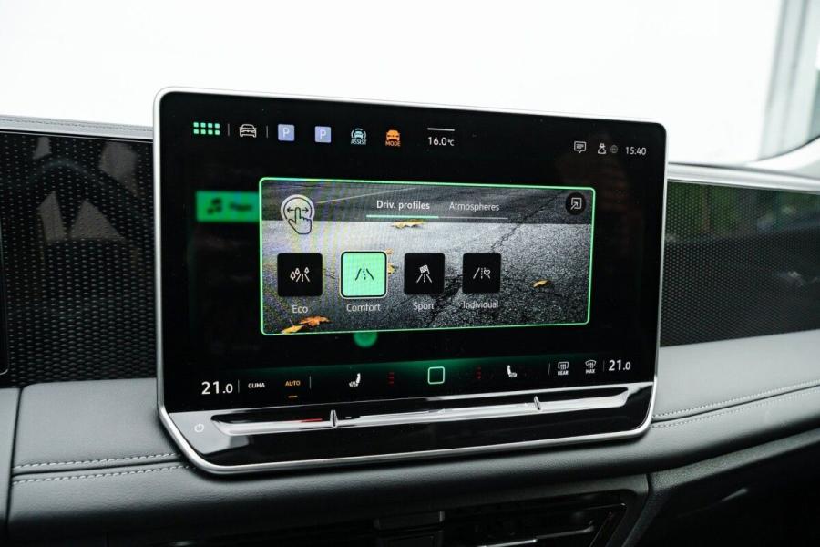 Pelēks Volkswagen Tiguan 2024 Rīga, ar dzinēja tilpumu 1.50 L un nobraukumu 66 tūkst. km par 30950 €, foto 21 vietnē AUTOMOTO.COM.LV