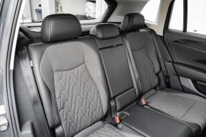 Pelēks Volkswagen Tiguan 2024 Rīga, ar dzinēja tilpumu 1.50 L un nobraukumu 66 tūkst. km par 30950 €, foto 31 vietnē AUTOMOTO.COM.LV