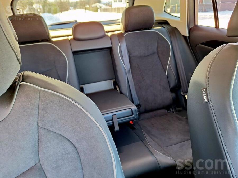 Pelēks Volkswagen Tiguan 2024 Ogre, ar dzinēja tilpumu 1.50 L un nobraukumu 18 tūkst. km par 37900 €, foto 14 vietnē AUTOMOTO.COM.LV