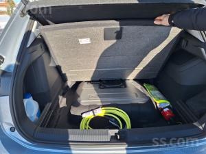 Pelēks Volkswagen Tiguan 2024 Ogre, ar dzinēja tilpumu 1.50 L un nobraukumu 18 tūkst. km par 37900 €, foto 24 vietnē AUTOMOTO.COM.LV