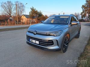Pelēks Volkswagen Tiguan 2024 Ogre, ar dzinēja tilpumu 1.50 L un nobraukumu 18 tūkst. km par 37900 €, foto 25 vietnē AUTOMOTO.COM.LV