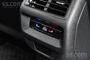 Grey Volkswagen Tiguan 2024 in Riga, with an engine capacity of 1.50 L and mileage of 26 thousand km for 31900 €, photo 9 on AUTOMOTO.COM.LV