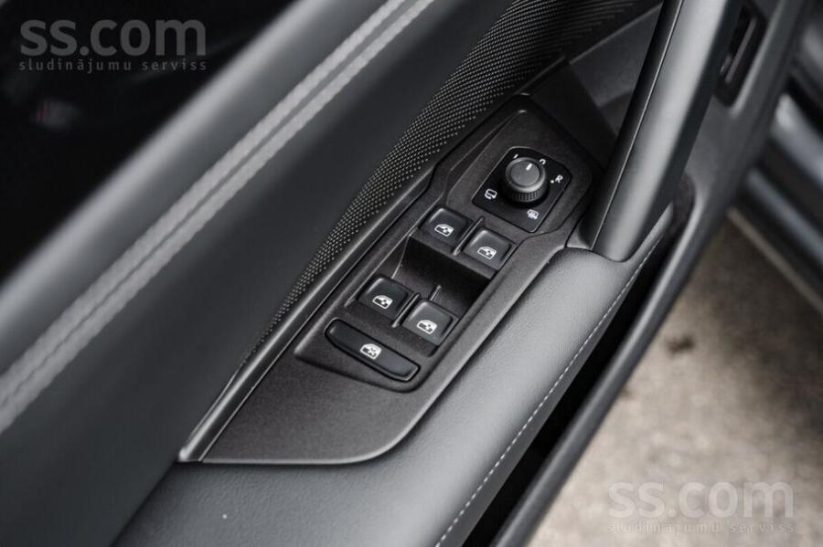 Grey Volkswagen Tiguan 2024 in Riga, with an engine capacity of 1.50 L and mileage of 26 thousand km for 31900 €, photo 11 on AUTOMOTO.COM.LV