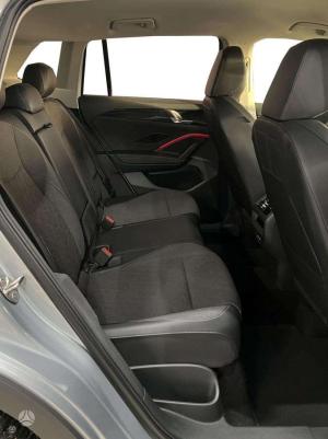 Grey Volkswagen Tiguan 2024 in Kaunas, with an engine capacity of 1.50 L and mileage of 40 thousand km for 30500 €, photo 8 on AUTOMOTO.COM.LV