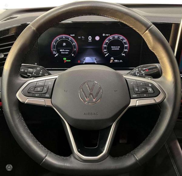 Grey Volkswagen Tiguan 2024 in Kaunas, with an engine capacity of 1.50 L and mileage of 40 thousand km for 30500 €, photo 9 on AUTOMOTO.COM.LV