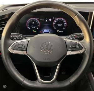 Grey Volkswagen Tiguan 2024 in Kaunas, with an engine capacity of 1.50 L and mileage of 40 thousand km for 30500 €, photo 10 on AUTOMOTO.COM.LV