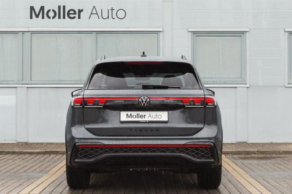 Pelēks Volkswagen Tiguan 2024 Ventspils, ar dzinēja tilpumu 1.50 L un nobraukumu 49 tūkst. km par 35300 €, foto 4 vietnē AUTOMOTO.COM.LV